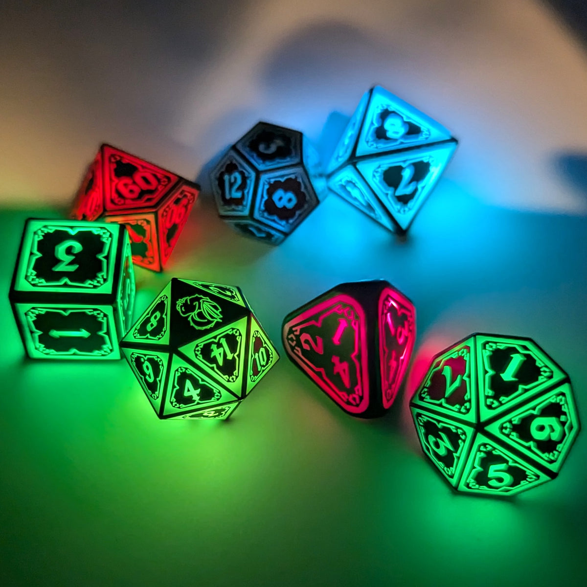 Rechargeable LED Dice Set – Robin's Nerd Supplies